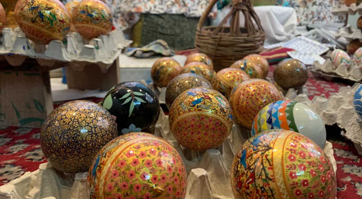 Kashmir gets decorated for Christmas, as paper mache artists receive ...