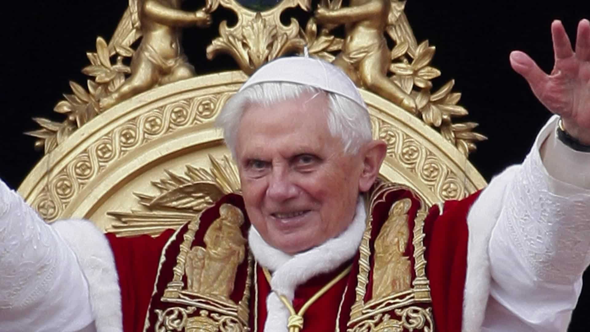 Pope Benedict XVI: The first pontiff in some 600 years to resign ...