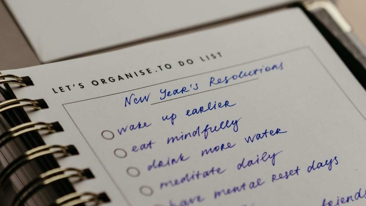 Science-backed tips for sticking to your New Year 2023 resolutions ...