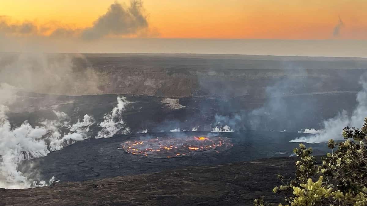 Man urinates at Hawaii’s volcano, native Hawaiians call it ‘pathetic ...