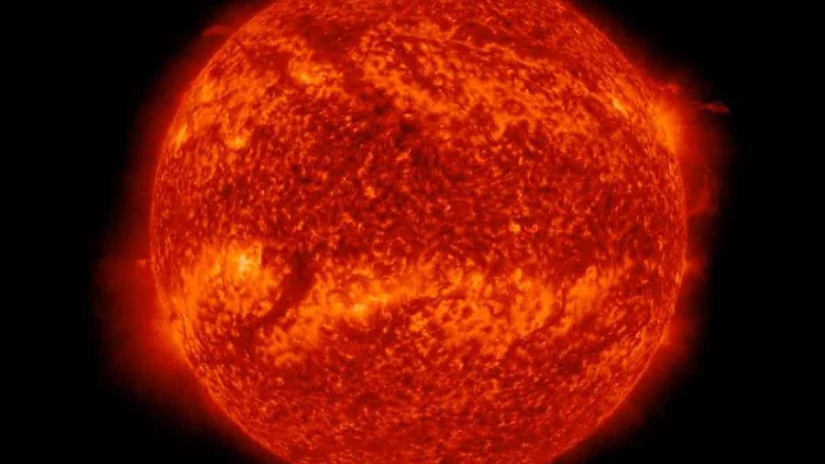 WATCH | Giant portion of Sun 'breaks off', NASA captures moments in ...