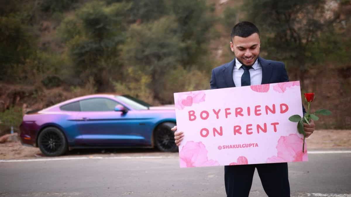 Single ladies can now rent a boyfriend in this Indian city! Techie ...