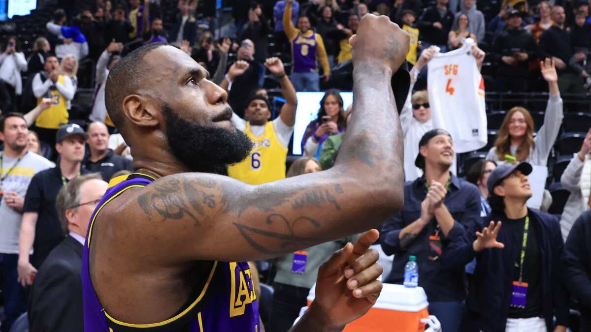 NBA: LeBron makes game-winning layup in OT as Lakers beat Jazz to enter ...
