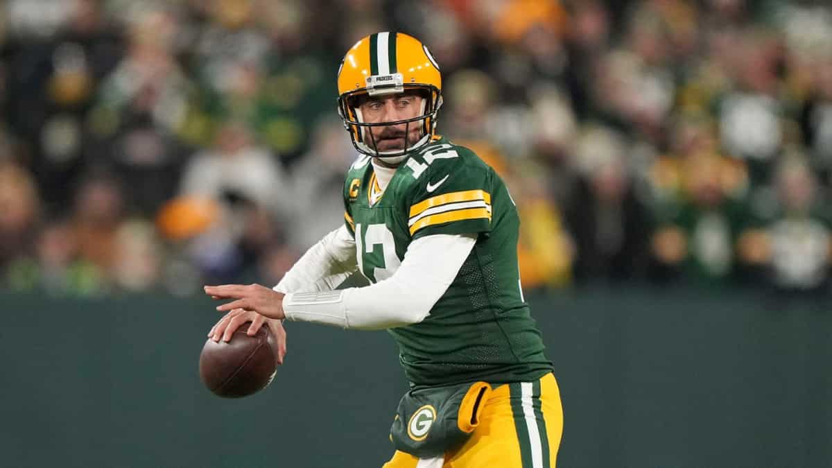 NFL: Green Bay Packers trade quarterback Aaron Rodgers to New York Jets ...