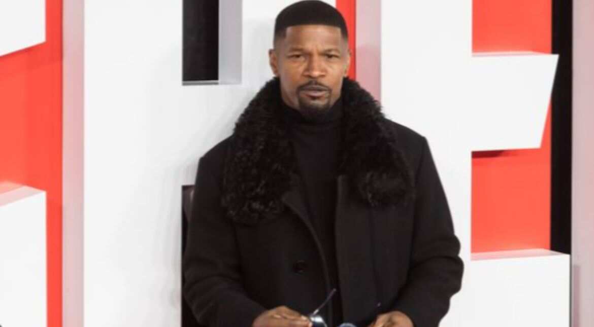 Jamie Foxx talks of his health scare while taping his Netflix special ...