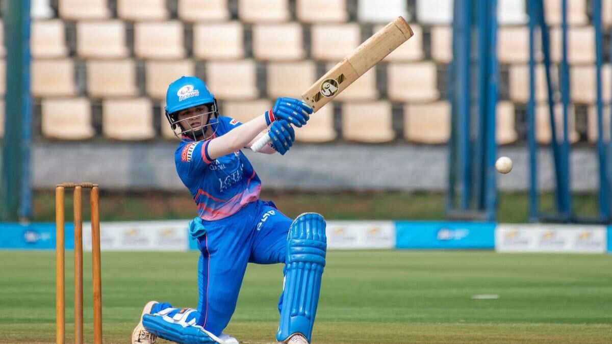 'Harmanpreet Kaur made us feel like her own' - MI's Humairaa Kaazi ...