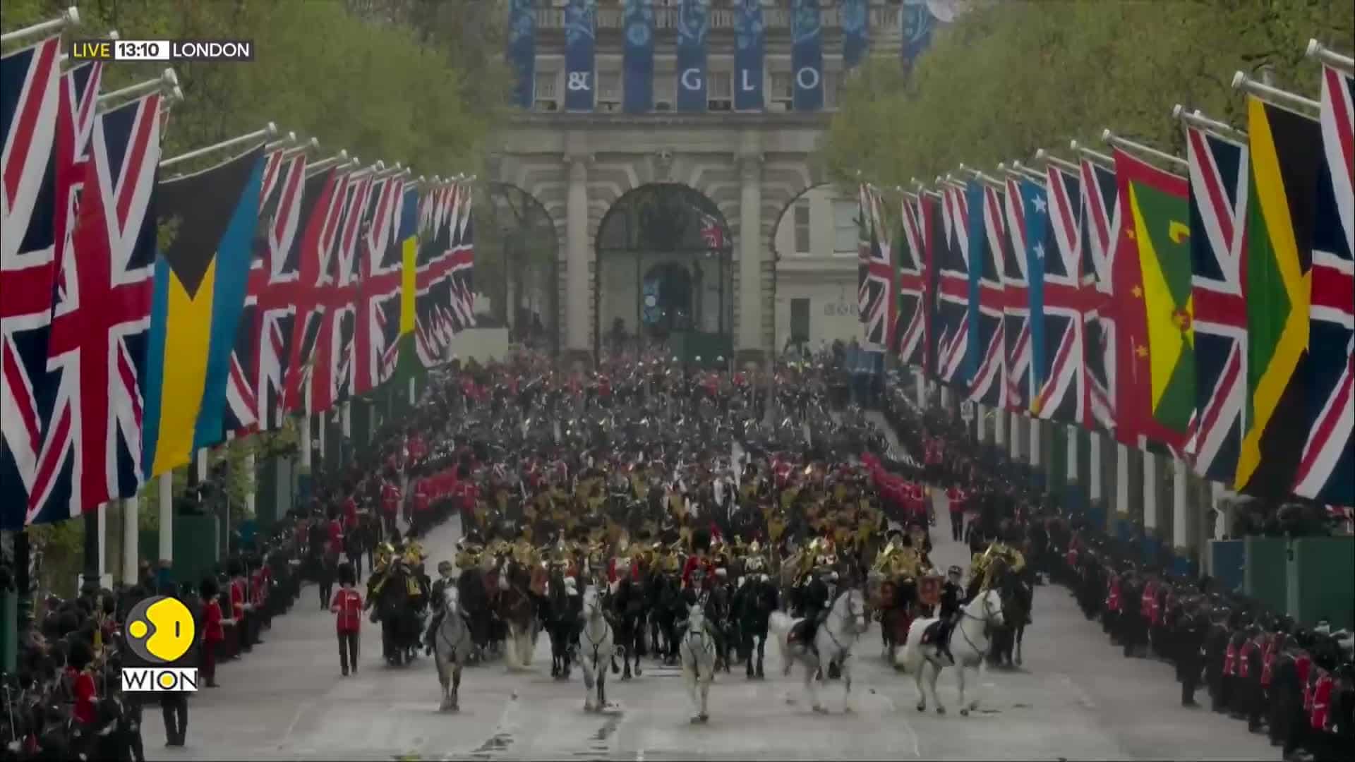 King Charles III's Coronation: Procession of the newly-throned King ...