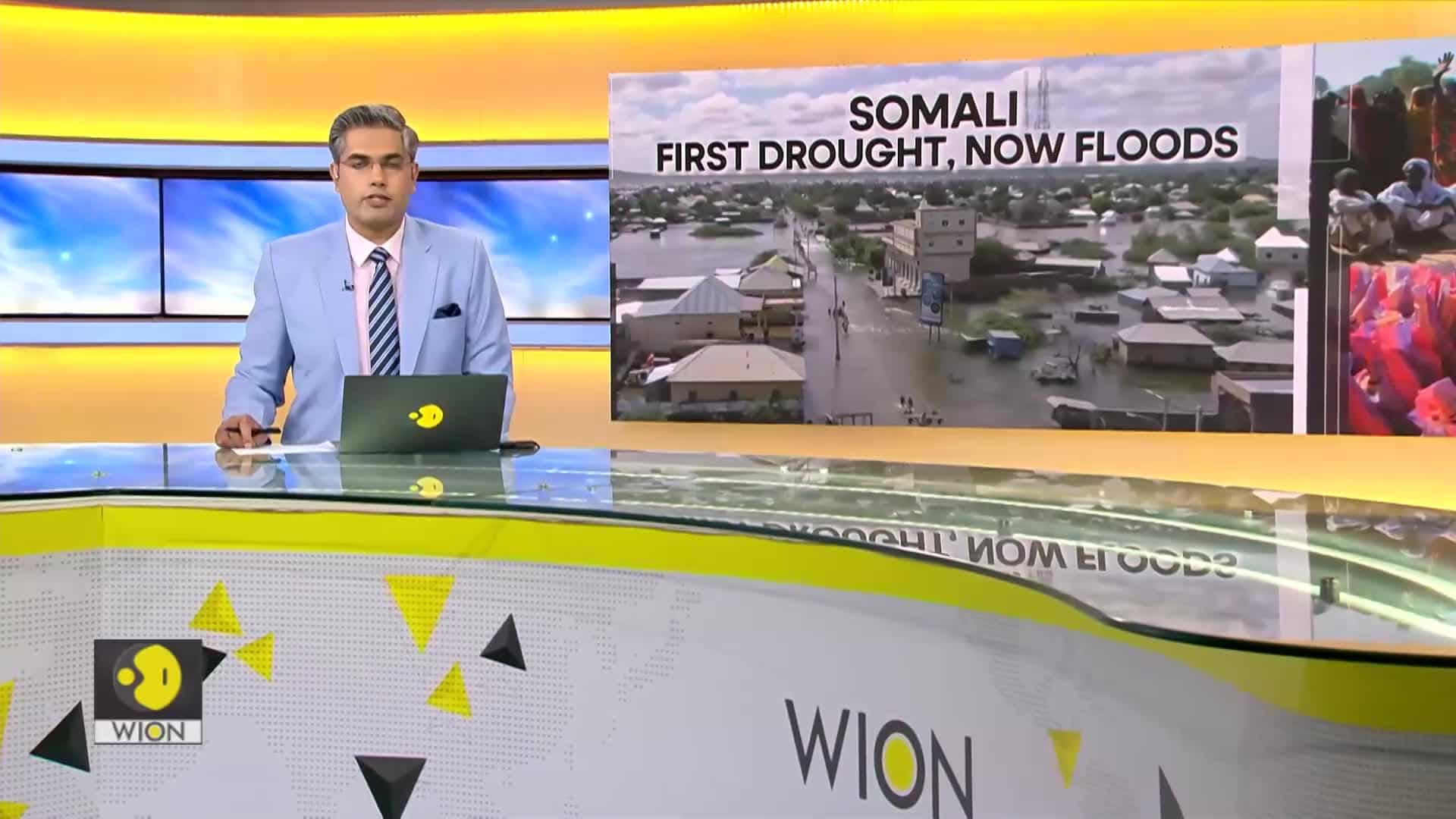 Somalia floods cause devastation and displacement - World News