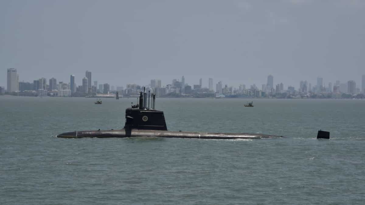 India's 6th Scorpene submarine 'Vaghsheer' starts maiden sea sortie ...