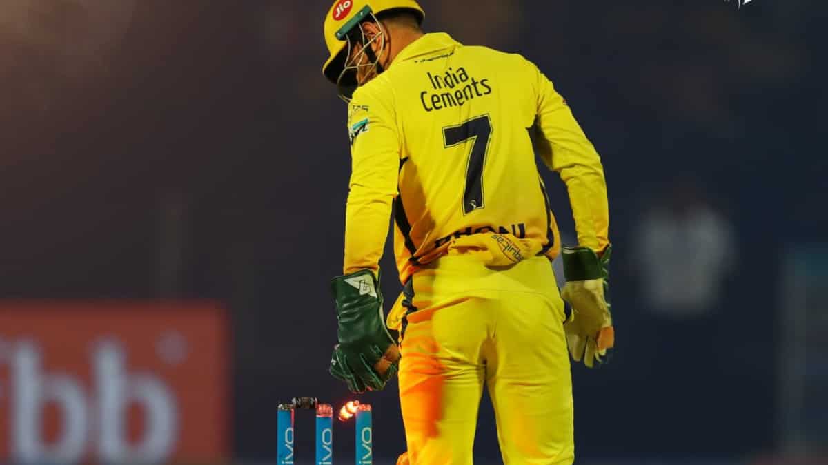 IPL 2023: CSK skipper MS Dhoni 'vows' return for another season after winning fifth title ...