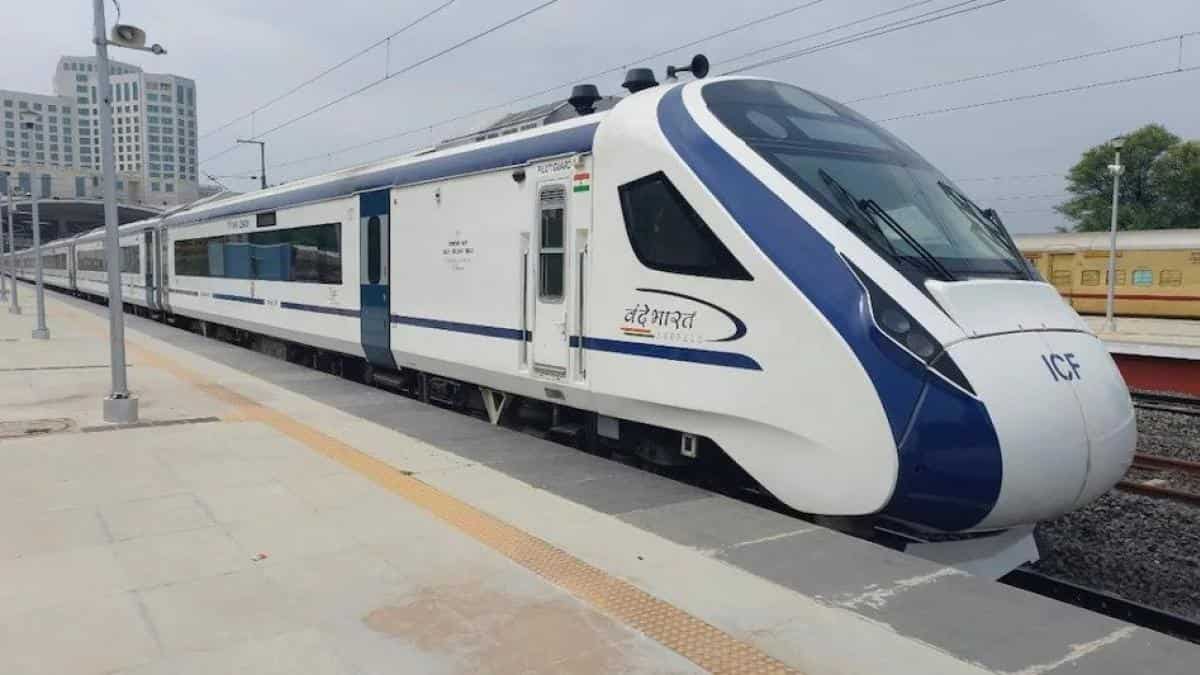 Mumbai to Goa in 7 hours 50 minutes: Vande Bharat offers fastest ...