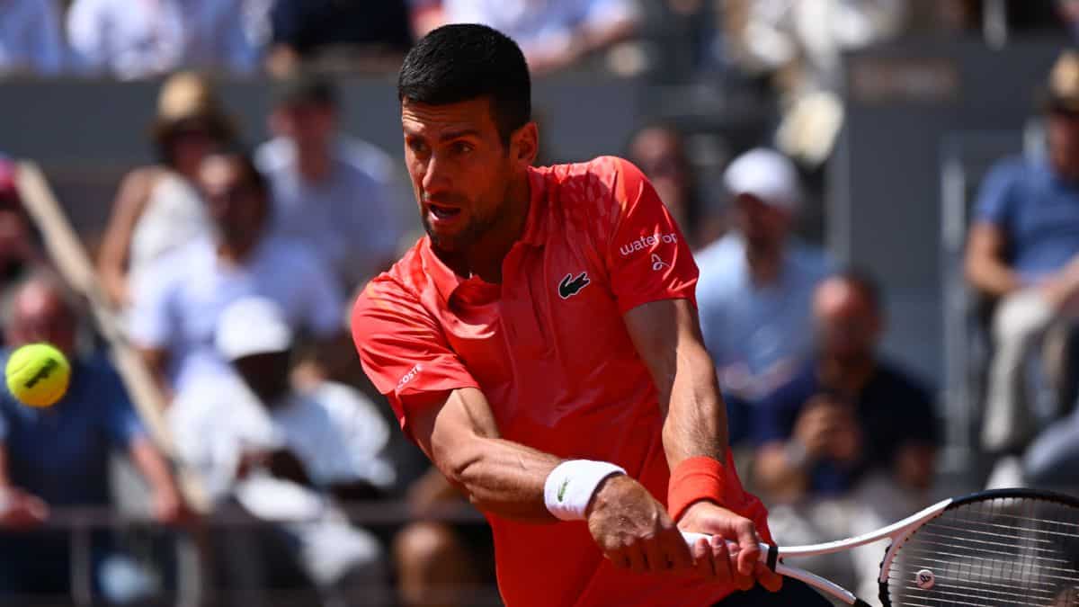 French Open: Novak Djokovic books semifinal berth after dominant win ...