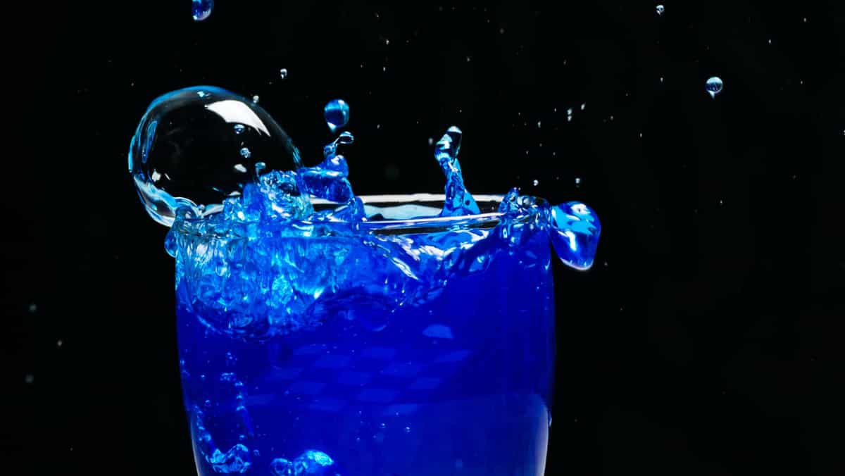 Taurine, a common energy drink ingredient, may slow down ageing process ...