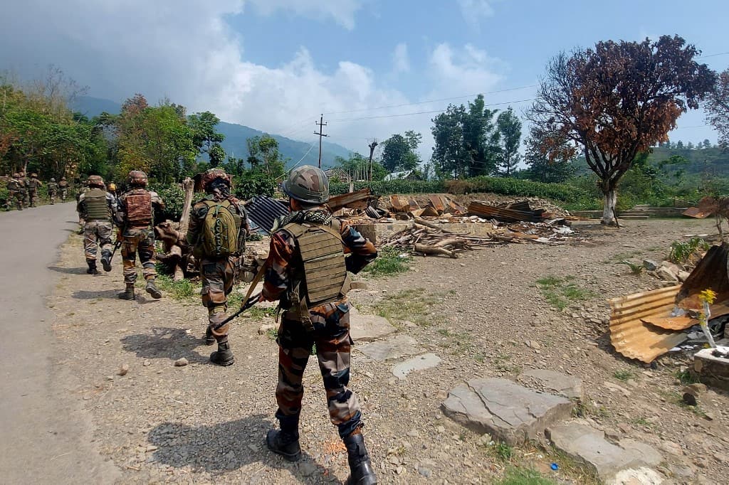 Manipur violence: Indian Army releases 12 militants after being ...