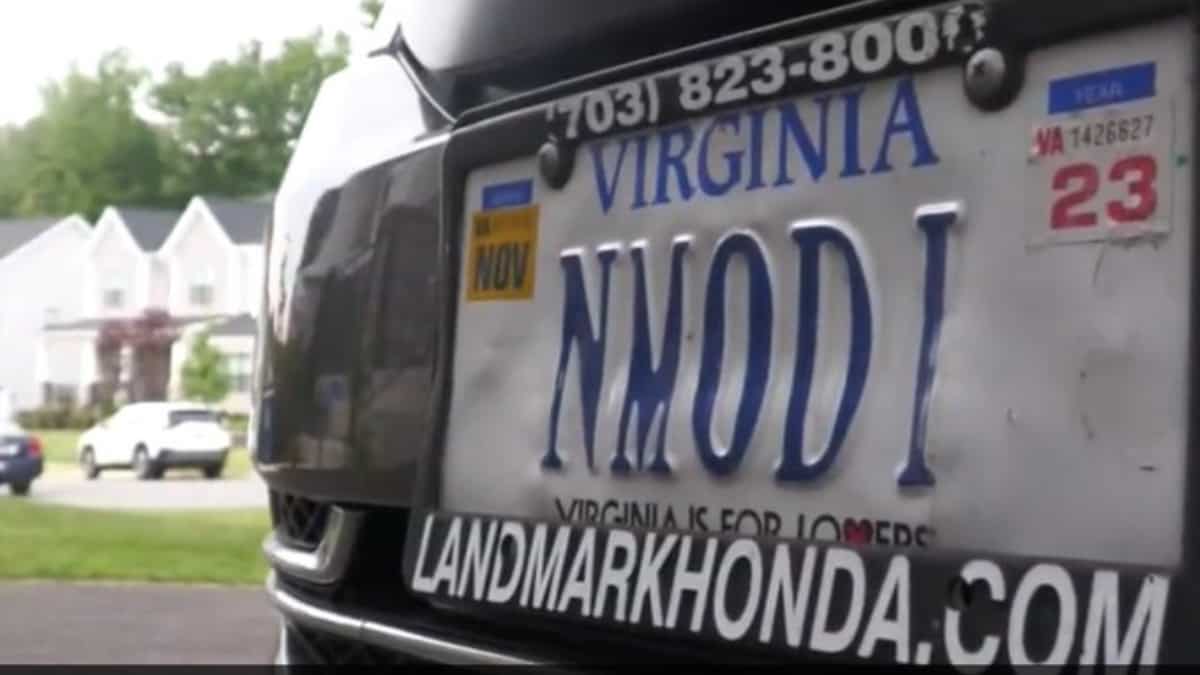 India: PM Narendra Modi's fan gets car number plate 'NMODI', elated ...