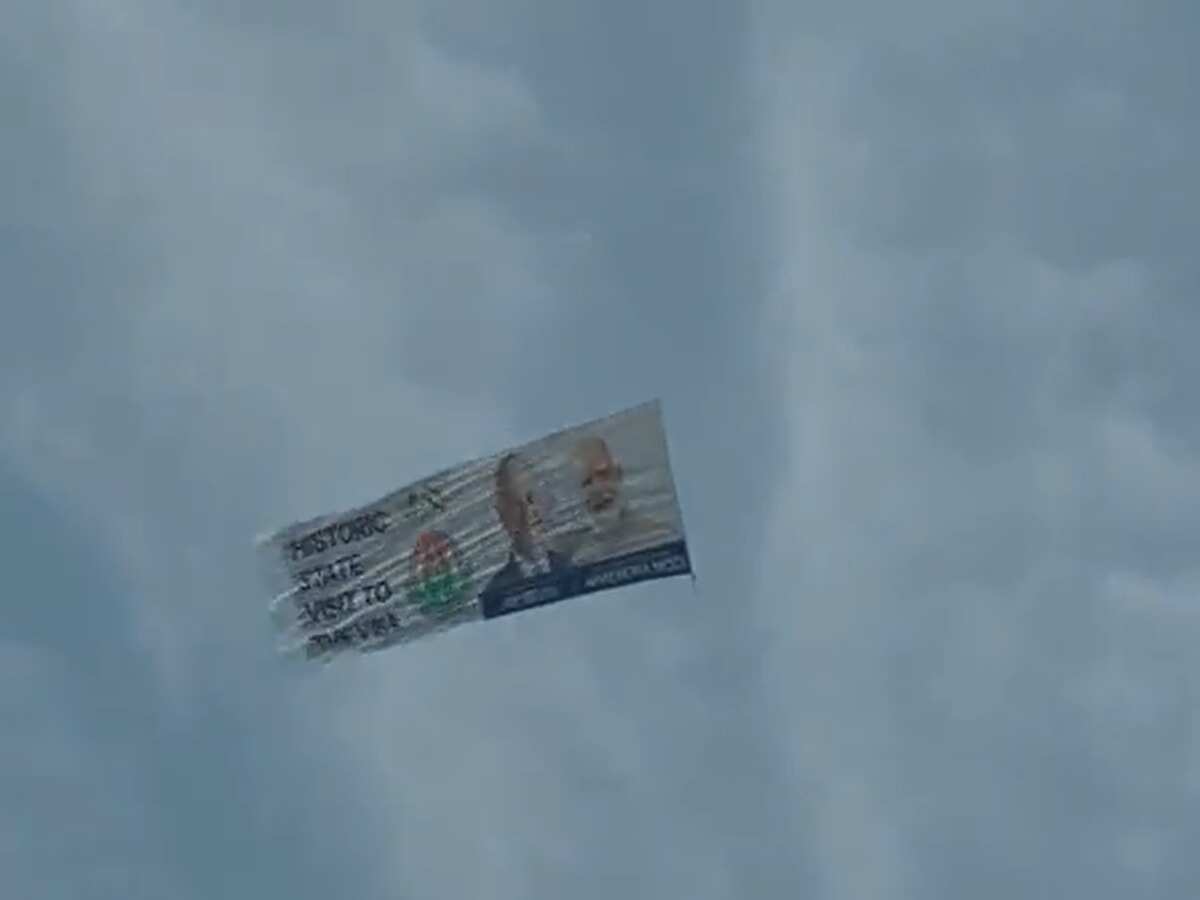 Watch | 250-feet-long banner flown over Hudson River to welcome PM Modi ...
