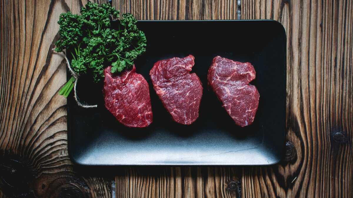 'Cell-cultivated' lab-grown chicken approved for sale by US regulator ...