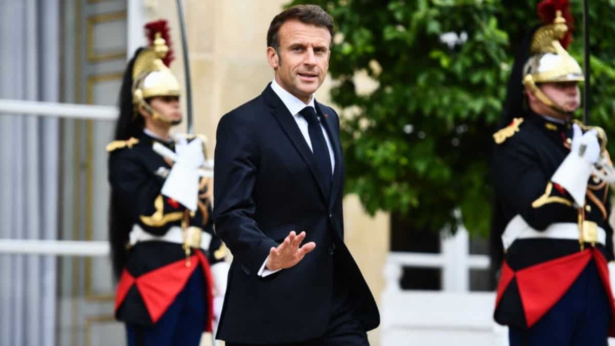 At climate finance summit, Macron stresses need for 'public finance ...