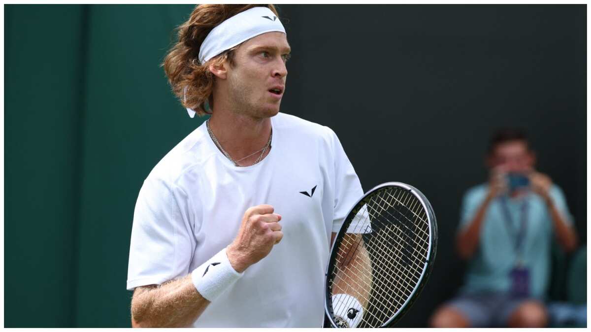 Tennis: Wimbledon 2023 | Andrey Rublev defeats Australia's Max Purcell ...