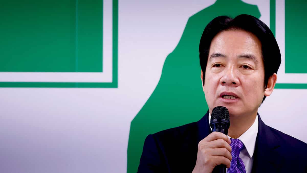 Taiwan presidential front-runner says he can keep peace with China ...