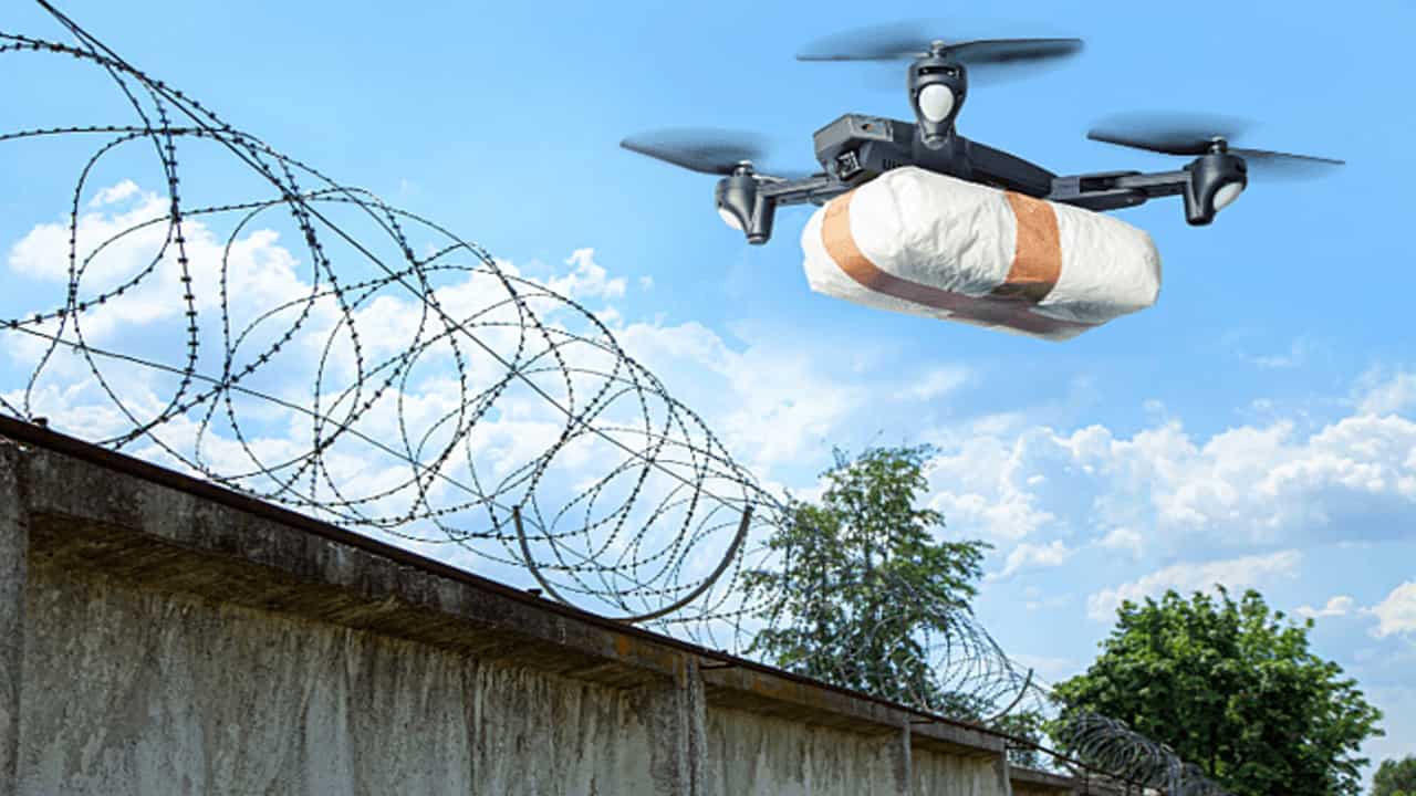 Watch Senior Pak Pms Aide Admits Drones Being Used To Smuggle Drugs