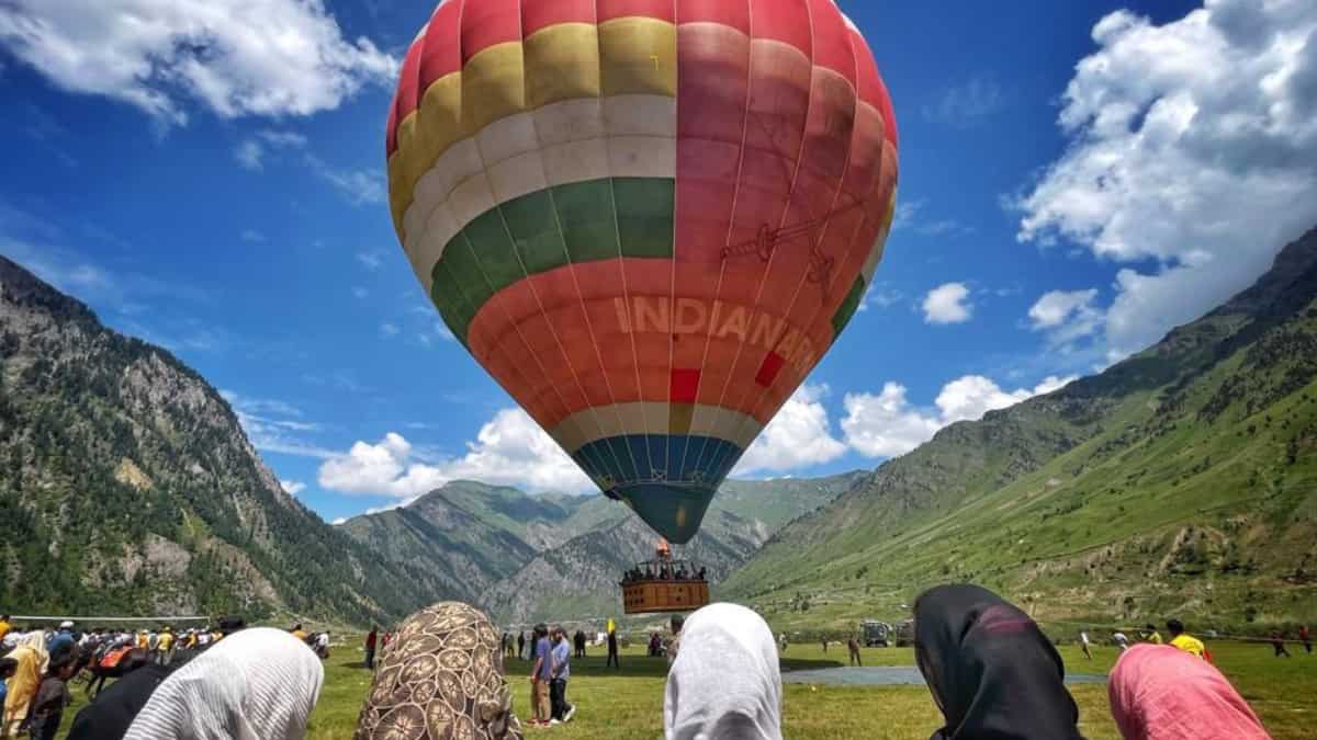 Kashmir: Indian Army's adventure festival in Gurez enthrals tourists ...