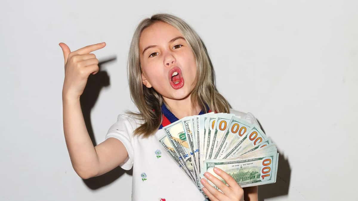 Lil Tay drops first music video since her death hoax: 'I'm back and ...