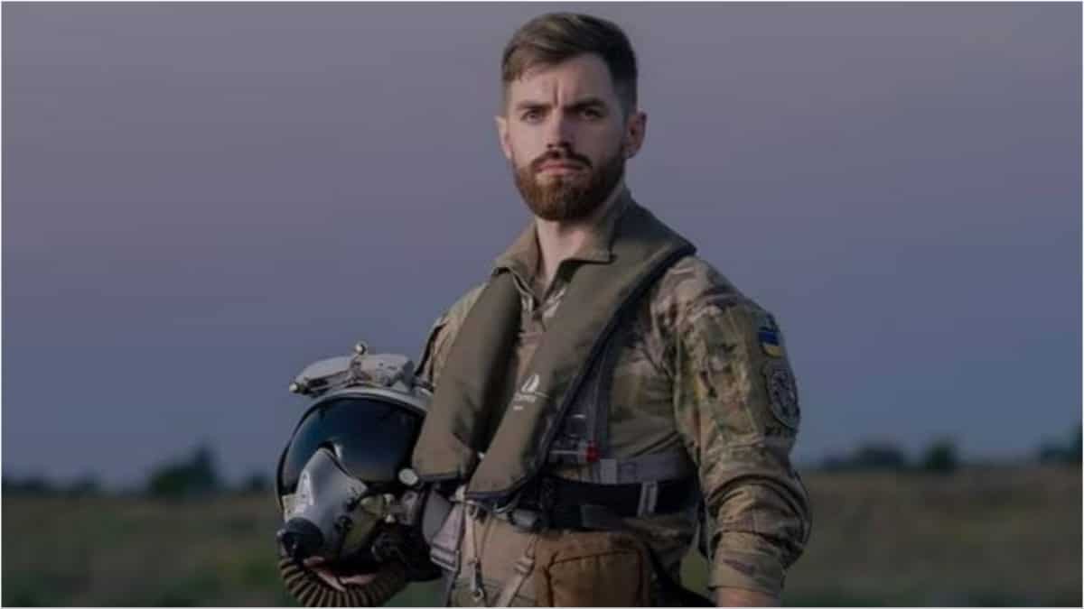 Ace Ukraine fighter pilot among three killed in mid-air collision ...