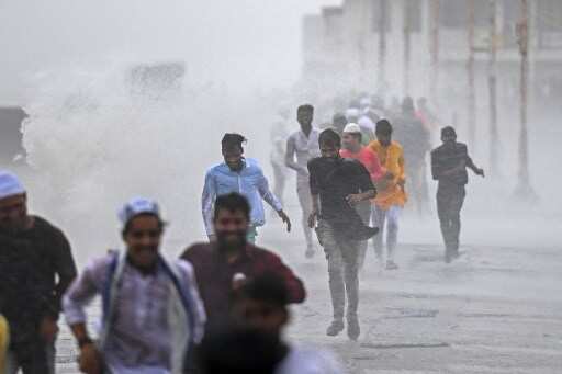 India Weather Update Imd Issues Yellow Alert For Mumbai Thane
