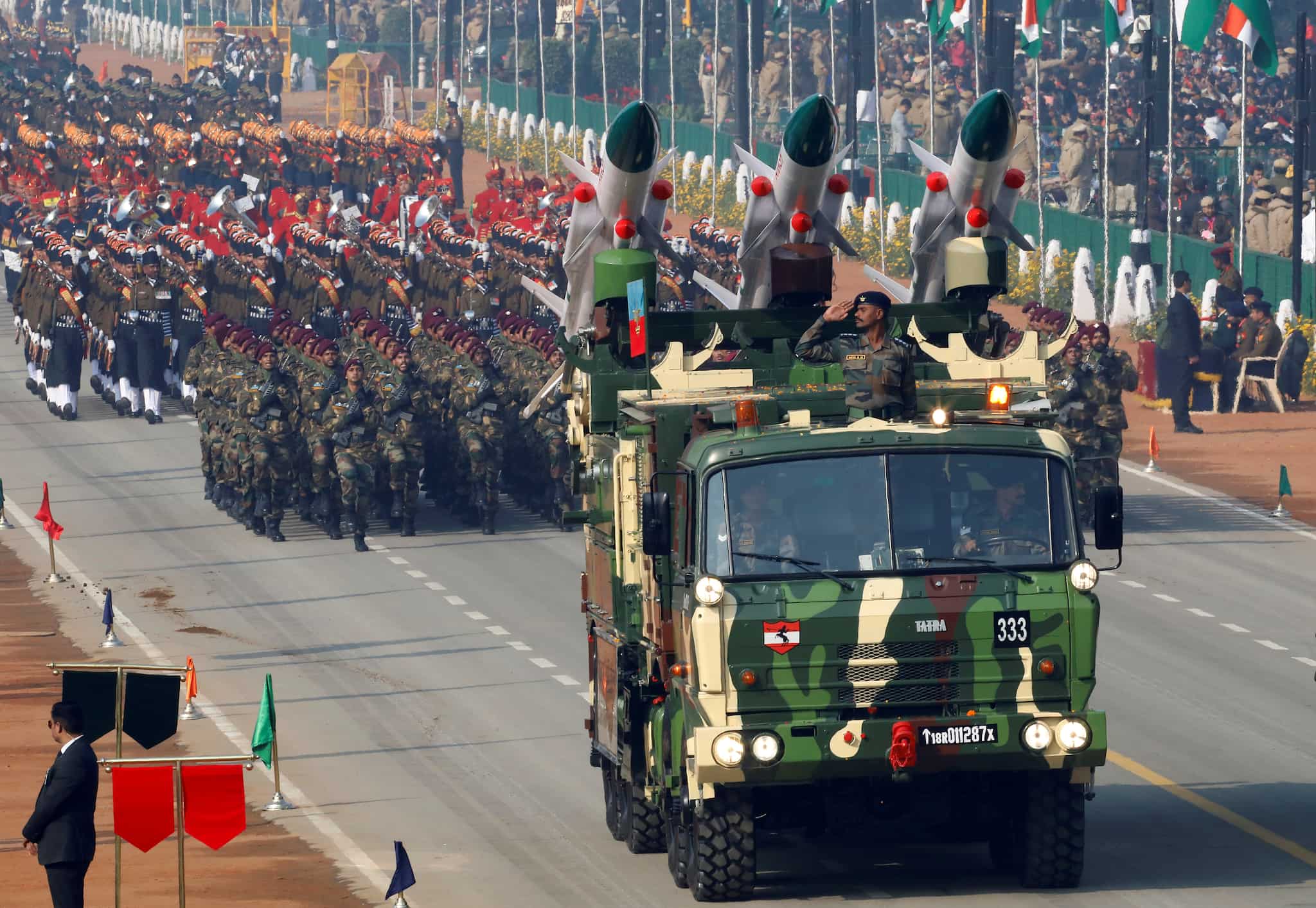 India bans imports of 98 weapons, releases fresh indigenisation list ...
