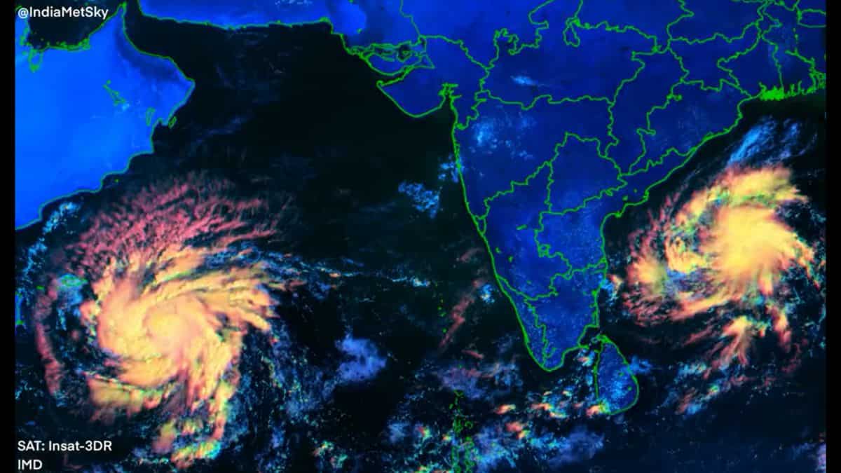 Cyclone Hamoon intensifies into severe cyclonic storm over NW Bay of ...