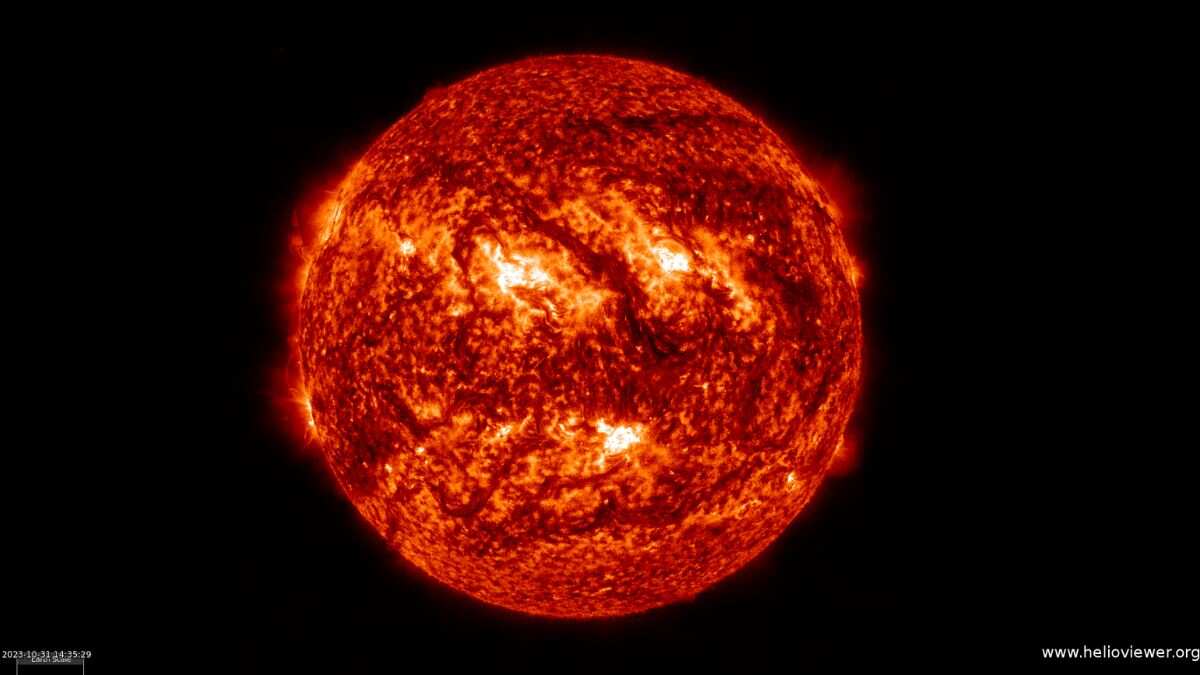 Sun marks Halloween with a scary 'canyon of fire' display; NASA ...