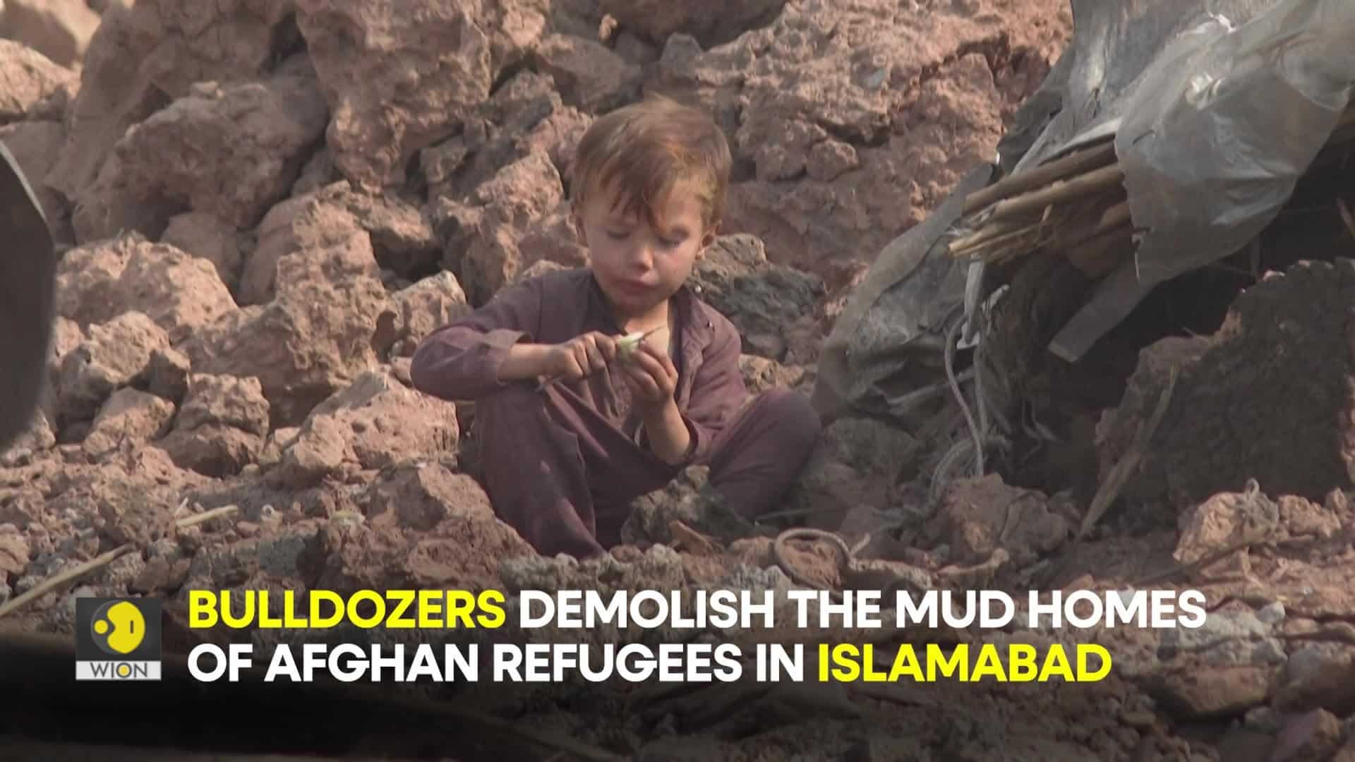 Pakistan refugee crisis: Bulldozer razes homes of Afghan refugees in ...