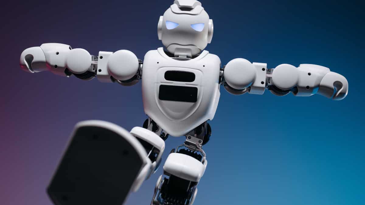 Humanoid robots to shape future of Chinese economy? Ministry hints so ...