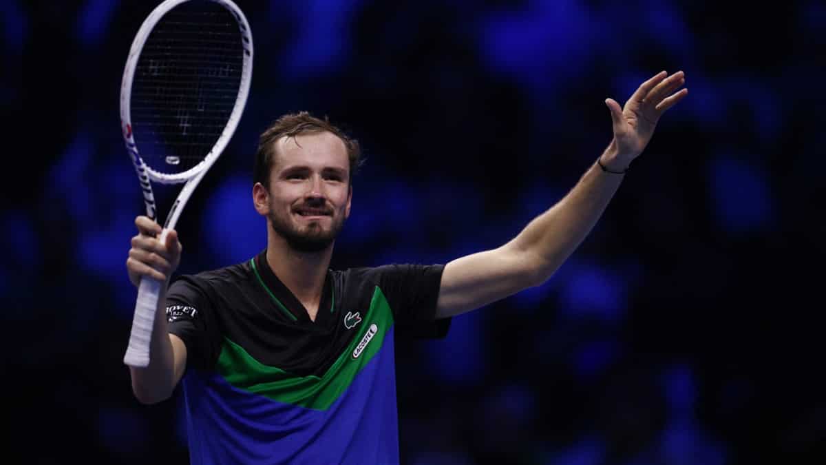 Medvedev tops Rublev, Zverev overcomes Alcaraz at ATP Finals - Sports News