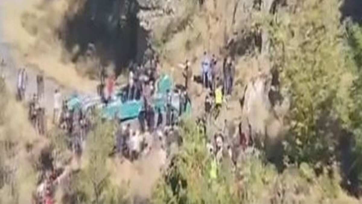 Jammu and Kashmir: At least 38 dead as bus falls into a 300-foot gorge ...