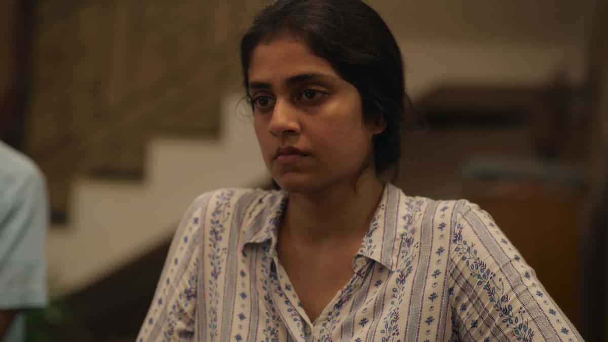 Aattam review: Anand Ekarshi's debut is a gripping critique of gender ...
