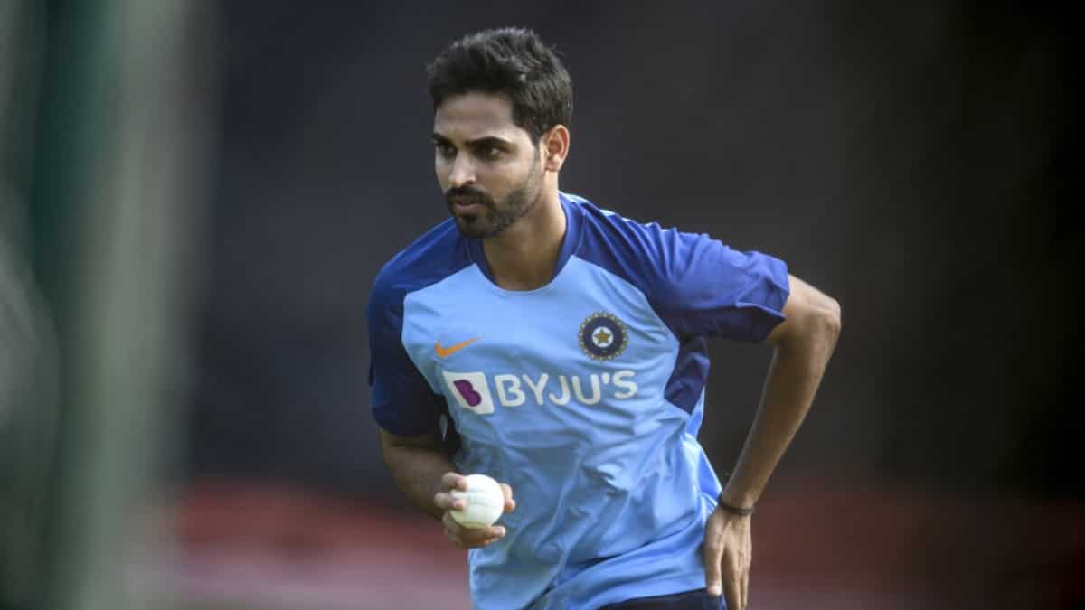 Bhuvneshwar shines on return to domestic cricket with five-for, Prasidh ...