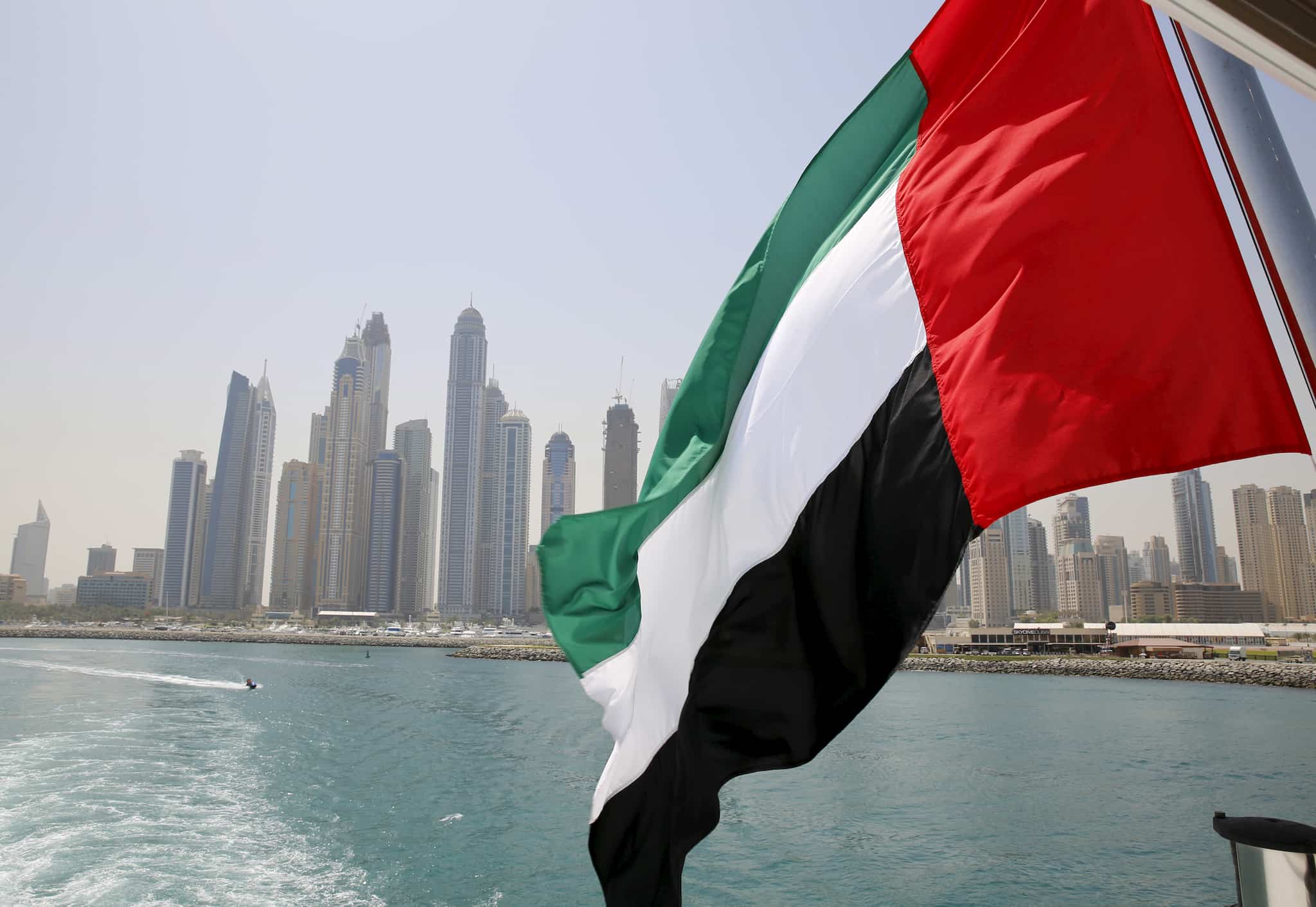 UAE Unveils 2025 Vision: Enhancing Families, Identity, and AI ...