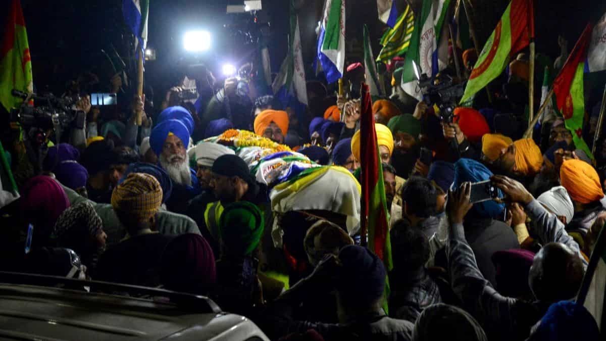 Indian farmers to hold candlelight march as death toll amid protest ...