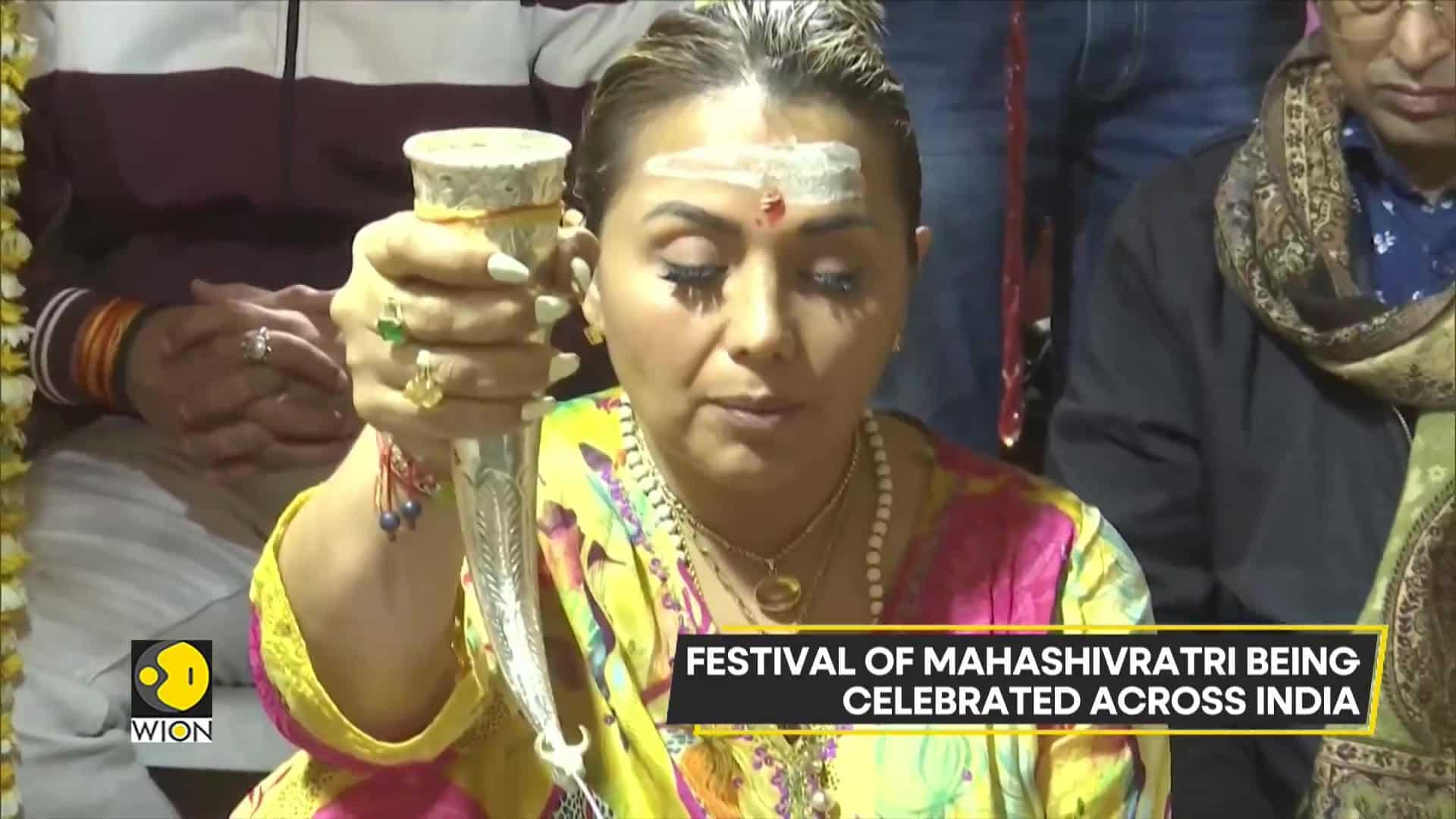 Mahashivratri: Devotees offer prayer to Lord Shiva; Day marks marriage ...