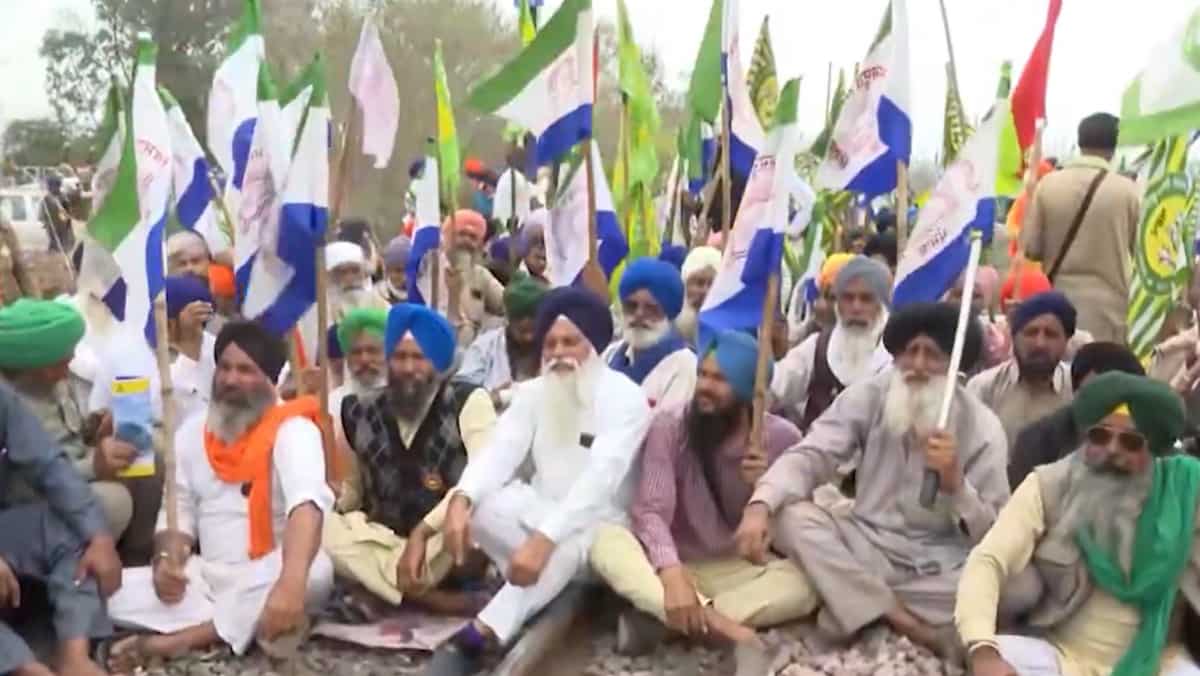Indian farmers launch 'rail roko' protest to highlight their demands ...