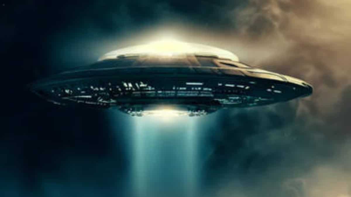 UFOs spotted! Now Japan's parliamentary group will figure out what they ...