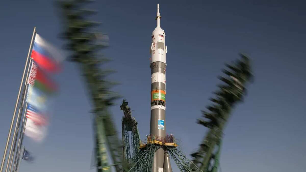Russian Soyuz spacecraft lifts off with three astronauts to ISS ...