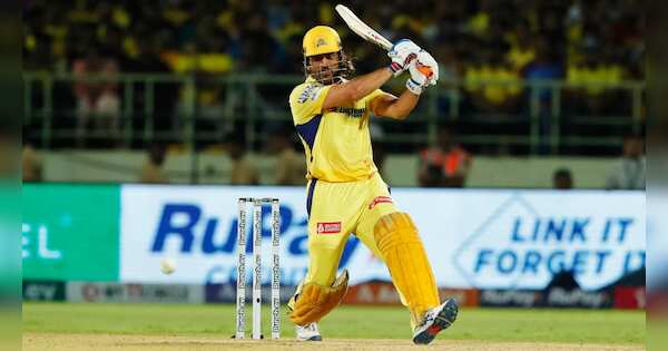 'Couldn't believe what I was watching': Simon Doull criticises MS Dhoni ...