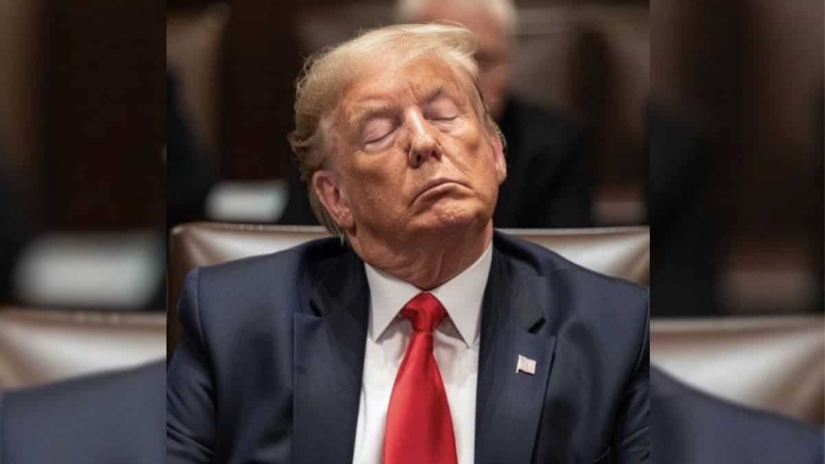'So, the defence rests now?': Netizens dub Trump 'Sleepy Don' amid ...
