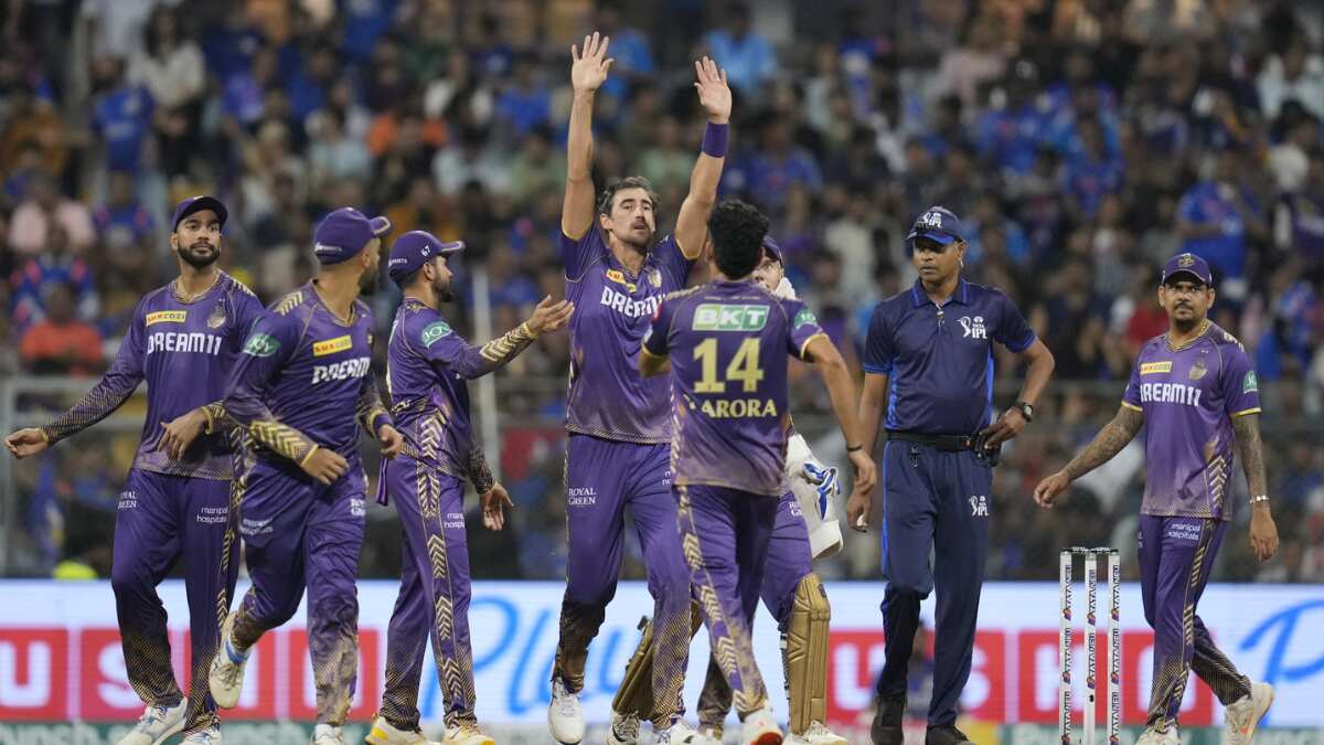 IPL 2024 Final: WATCH | KKR's Mitchell Starc bowls RIPPER to clean ...