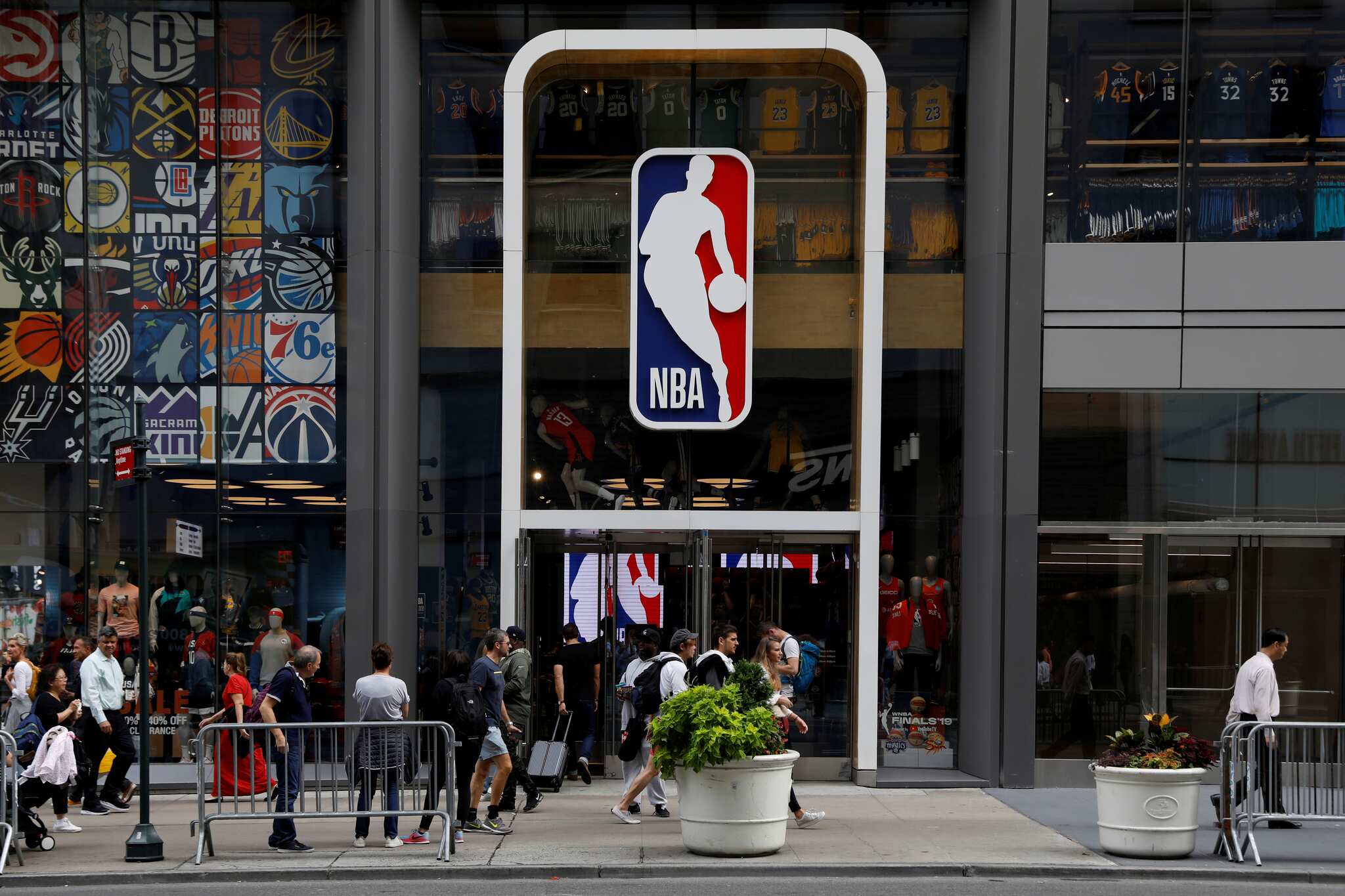 NBA signs 11-year media deals worth WHOPPING amount: Reports - NBA News