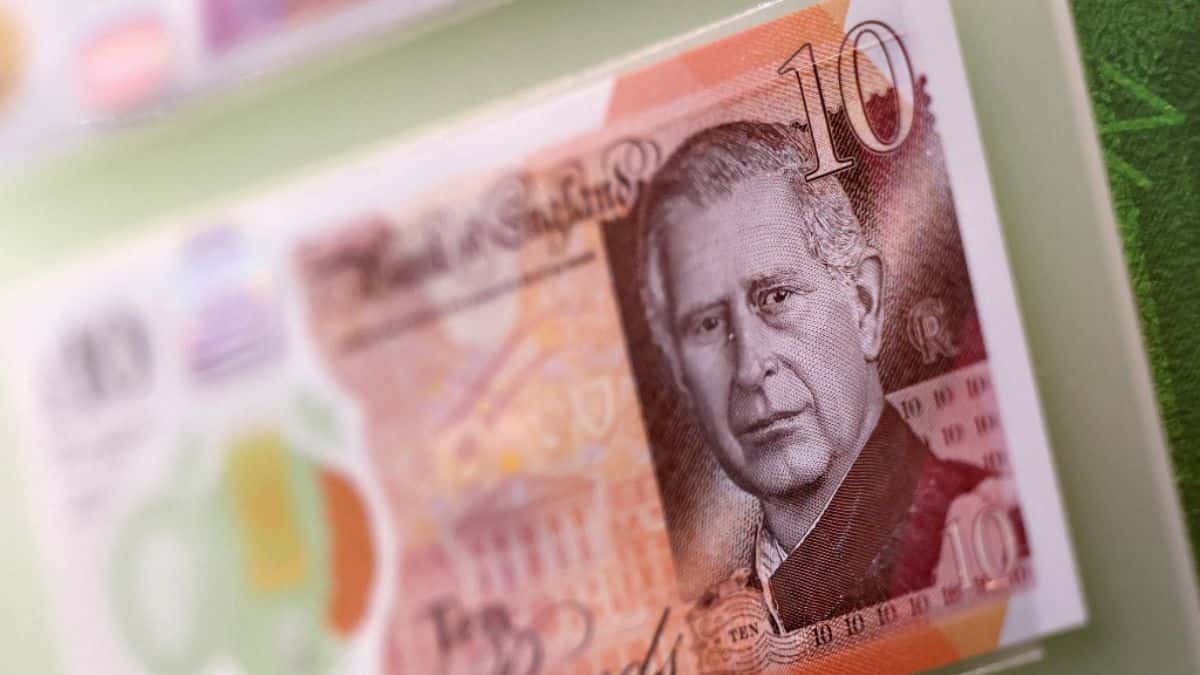 UK starts using new currency notes bearing image of King Charles III ...