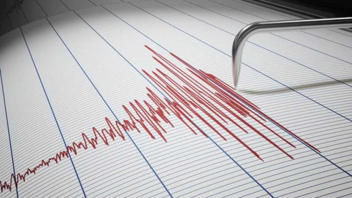 7.2 magnitude earthquake strikes off Peru, tsunami threat over: USGS ...